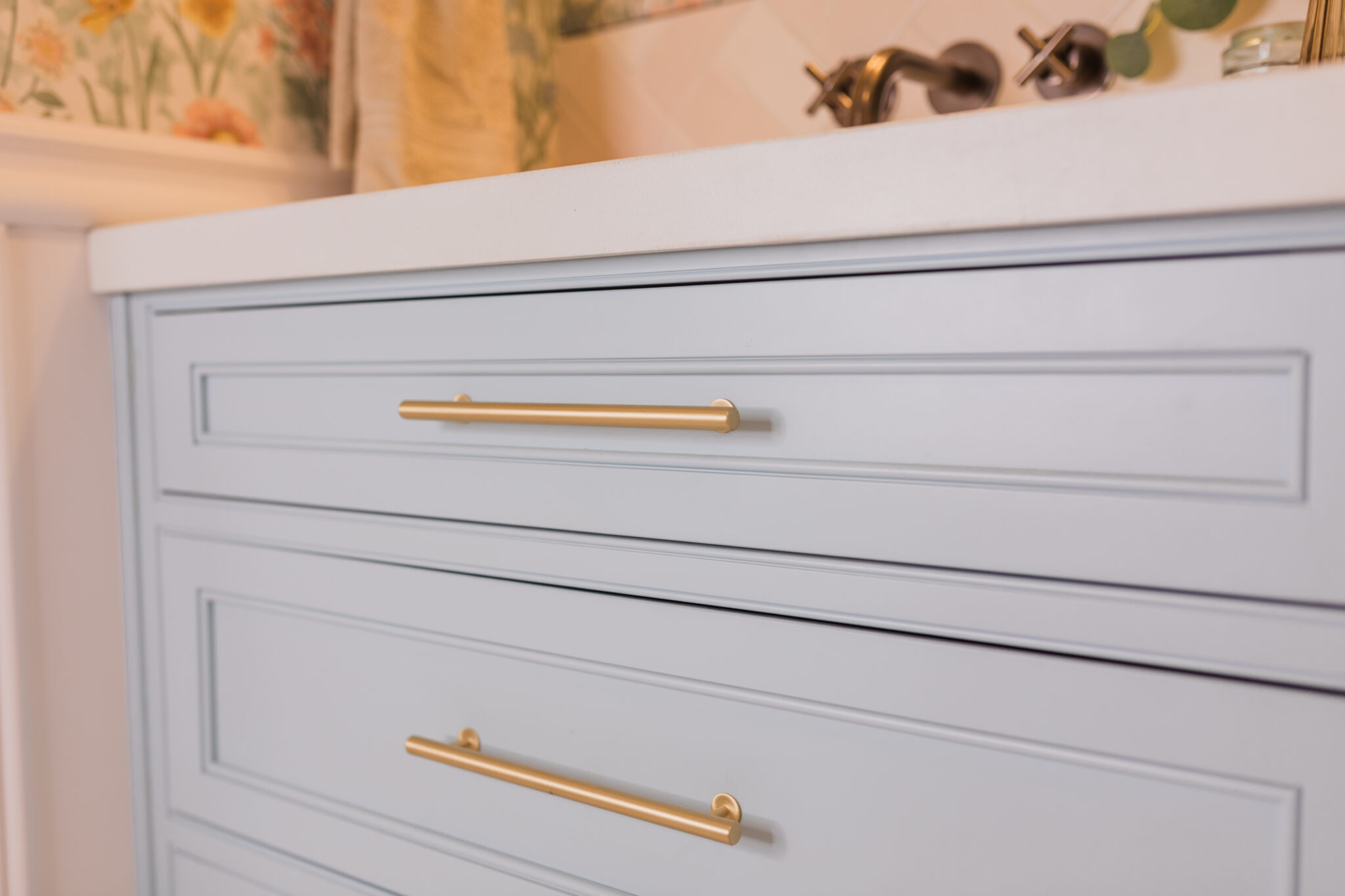 StarMark Cabinets a Perfect Fit for The Forge House - MasterBrand ...